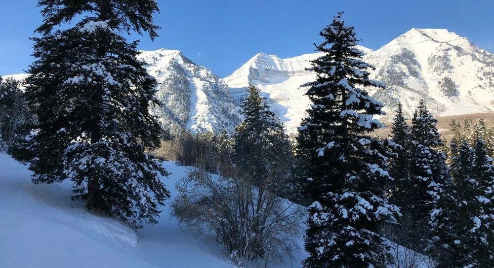 Winter Weekend Getaways From Salt Lake City (2026 Guide)